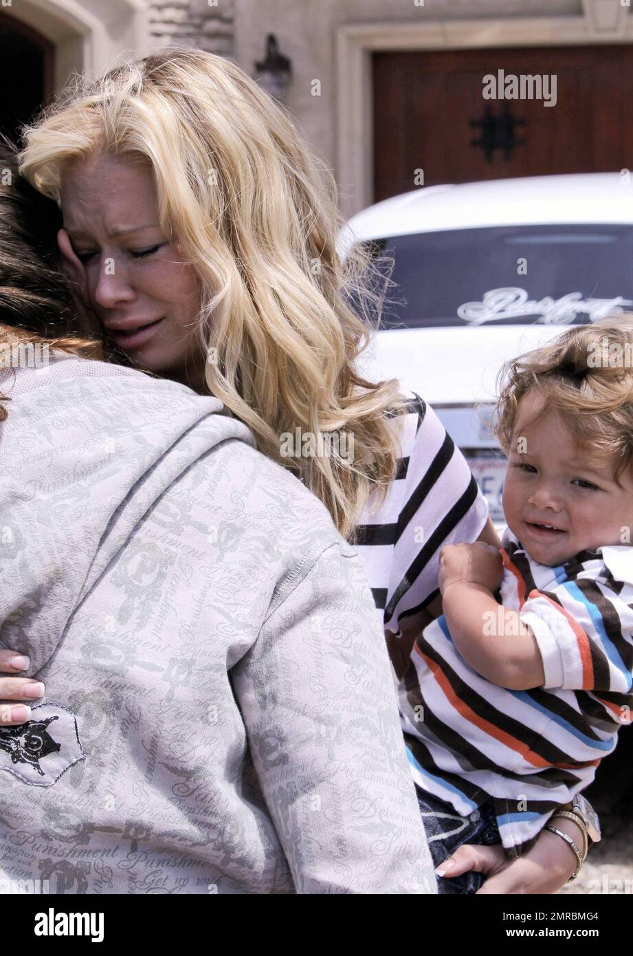 Adult Film star, Jenna Jameson, breaks down in tears today after ...