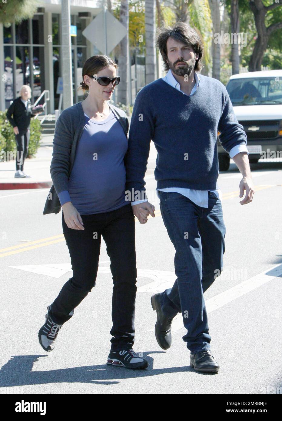 Jennifer Garner with growing baby bump and husband Ben Affleck were ...