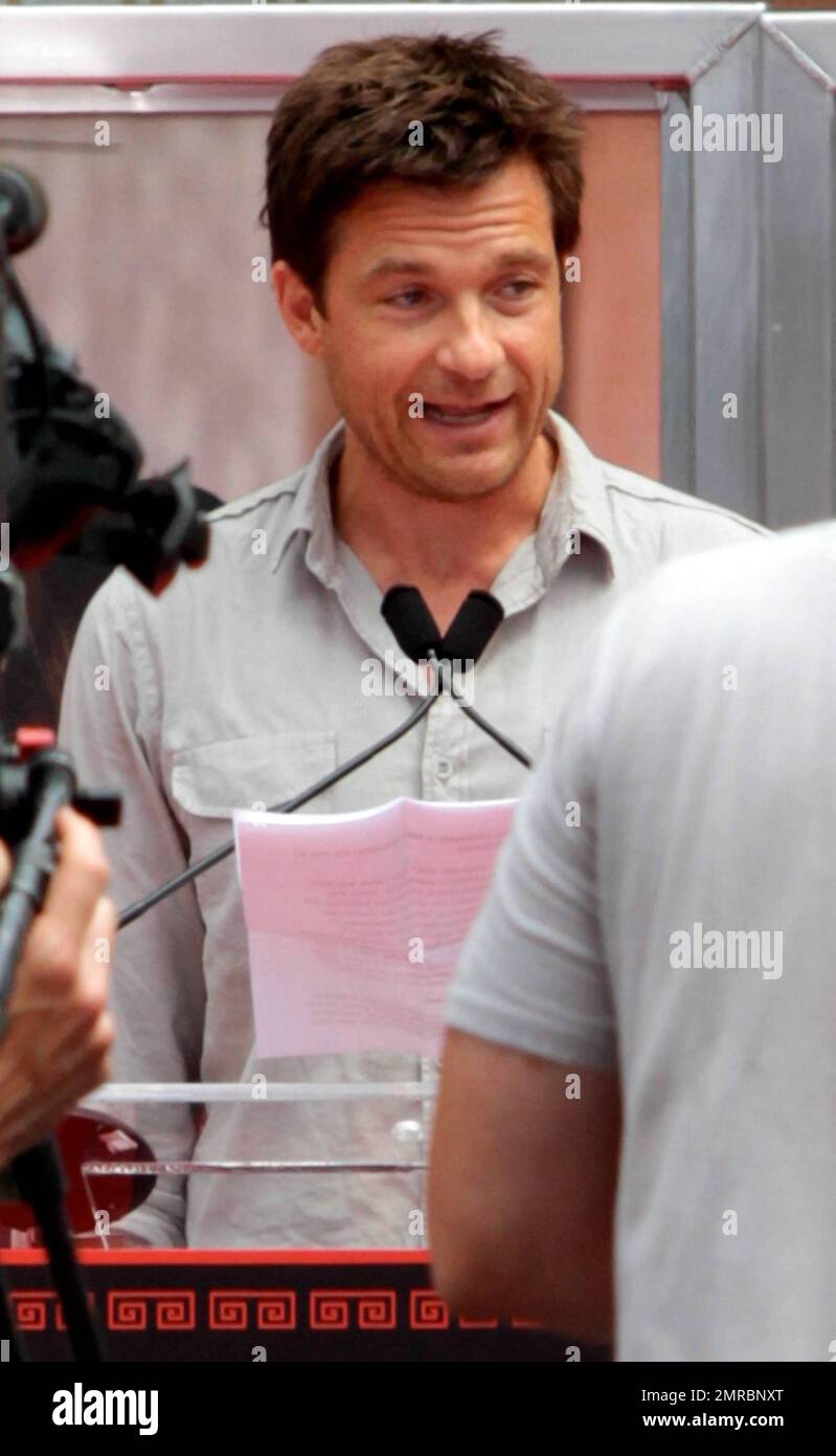 Actor Jason Bateman introduces actress Jennifer Aniston at her hand and ...