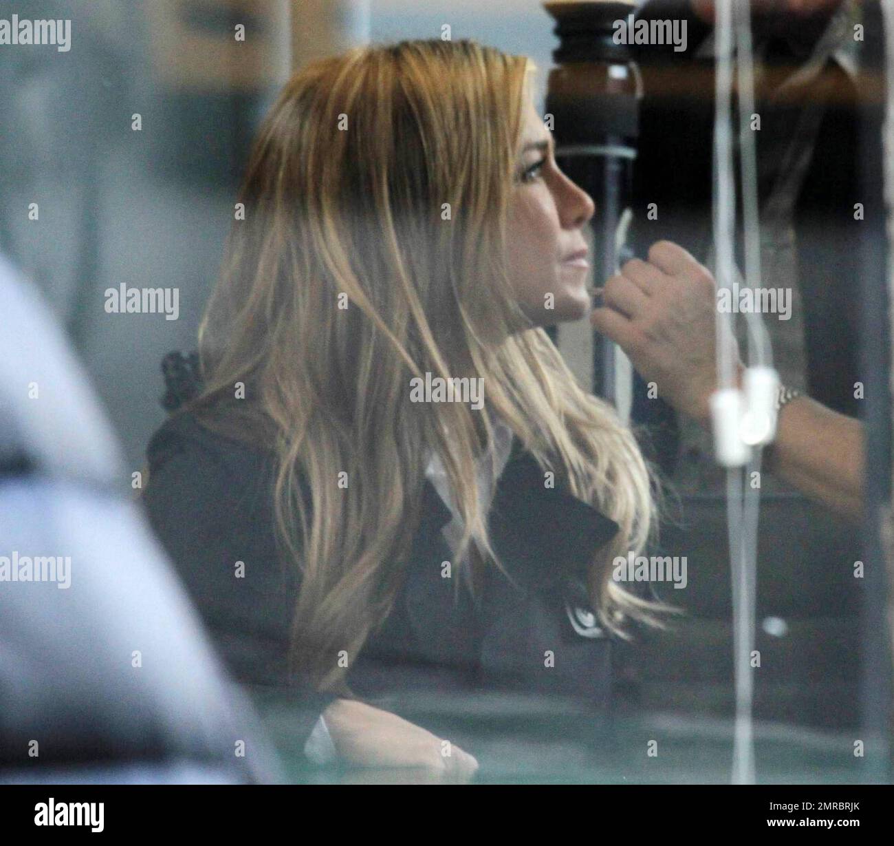 Jennifer Aniston shoots scenes for her new movie "Wanderlust" with Paul ...