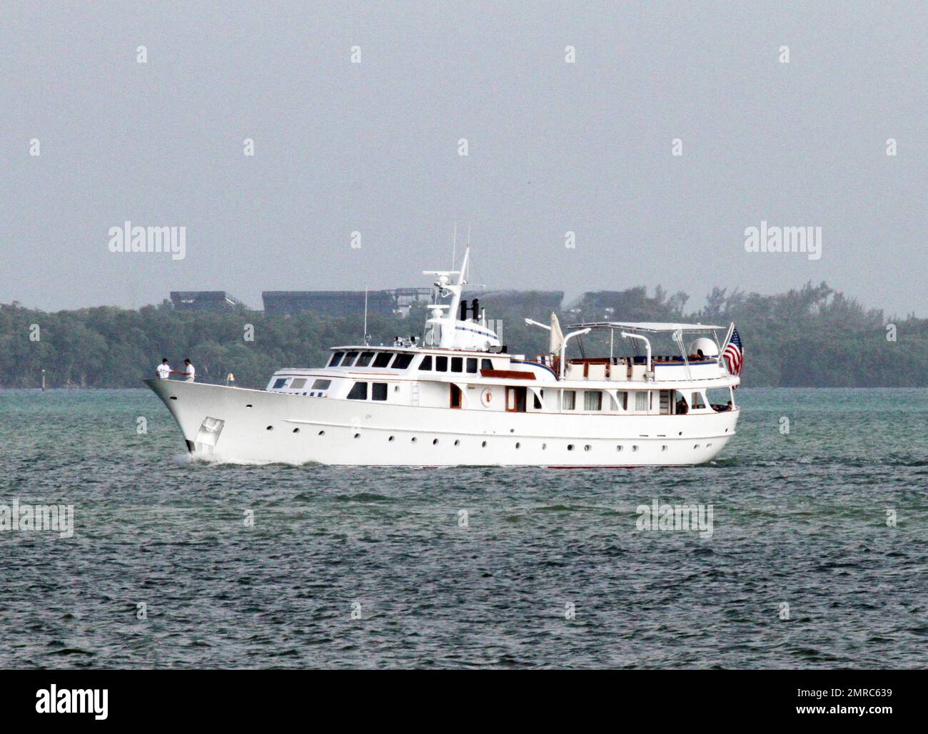 EXCLUSIVE!! Jennifer Lopez, who is currently in talks to remake Goldie ...