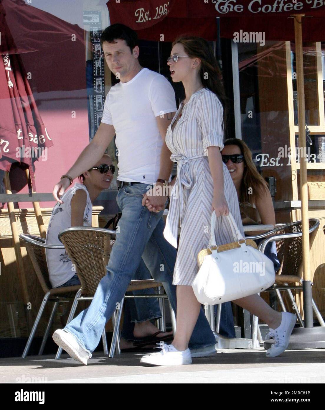 Exclusive!! Jennifer Love Hewitt and her Scottish born beau, Ross ...