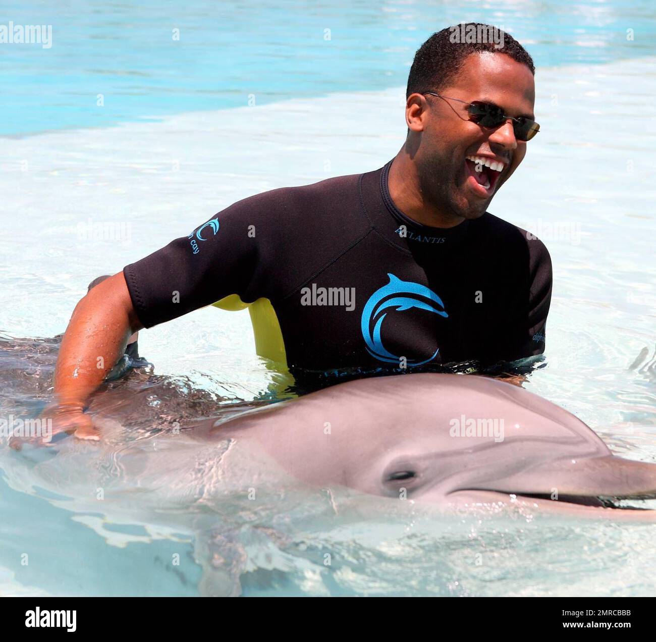 Exclusive!! Jenny McCarthy and Extra host A.J. Calloway film an exerpt ...