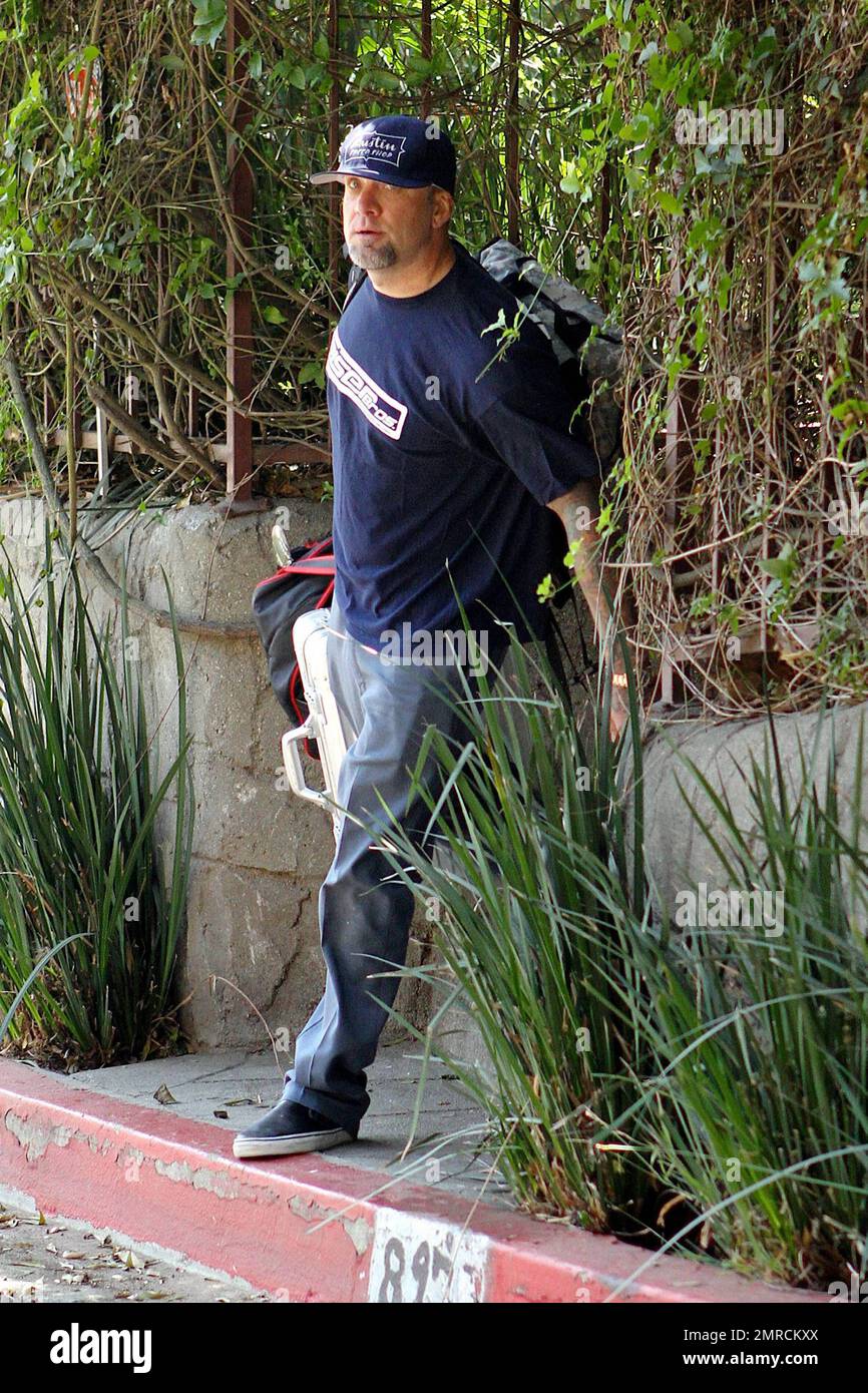 EXCLUSIVE!! New couple Jesse James and Kat Von D leave Kat's home ...