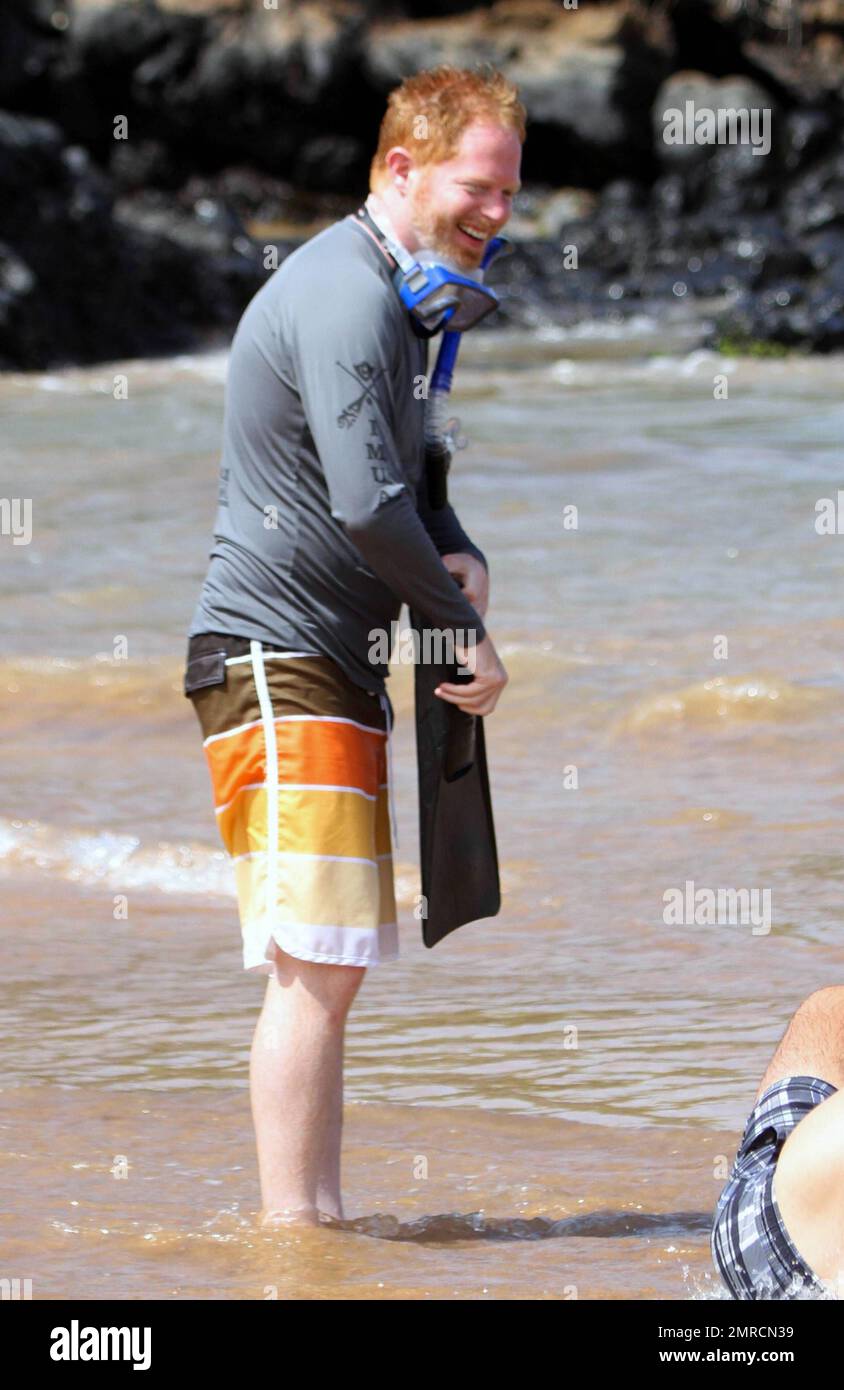 "Modern Family" star Jesse Tyler Ferguson enjoys a day out at the beach ...
