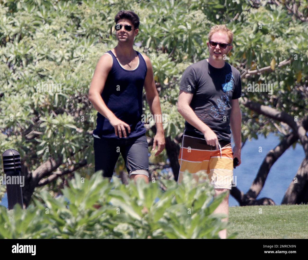 'Modern Family's' Jesse Tyler Ferguson and partner Justin Mikita soak ...