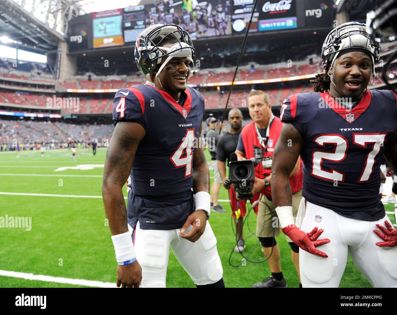 Houston Texans quarterback Deshaun Watson (4) and running back D'Onta ...