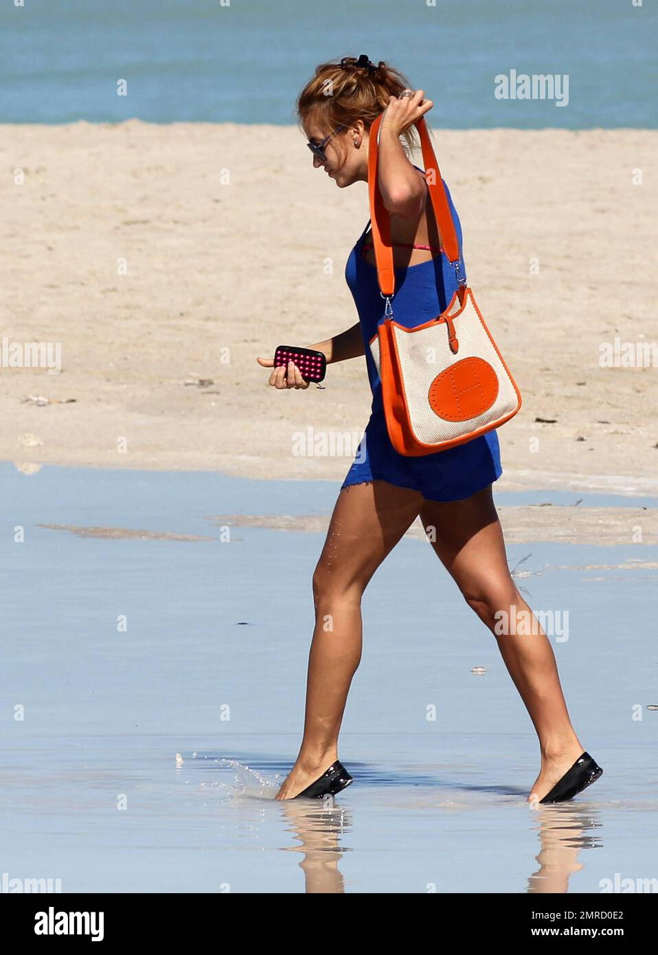 Argentine model, dancer and vedette, Jessica Cirio shows a bit more ...