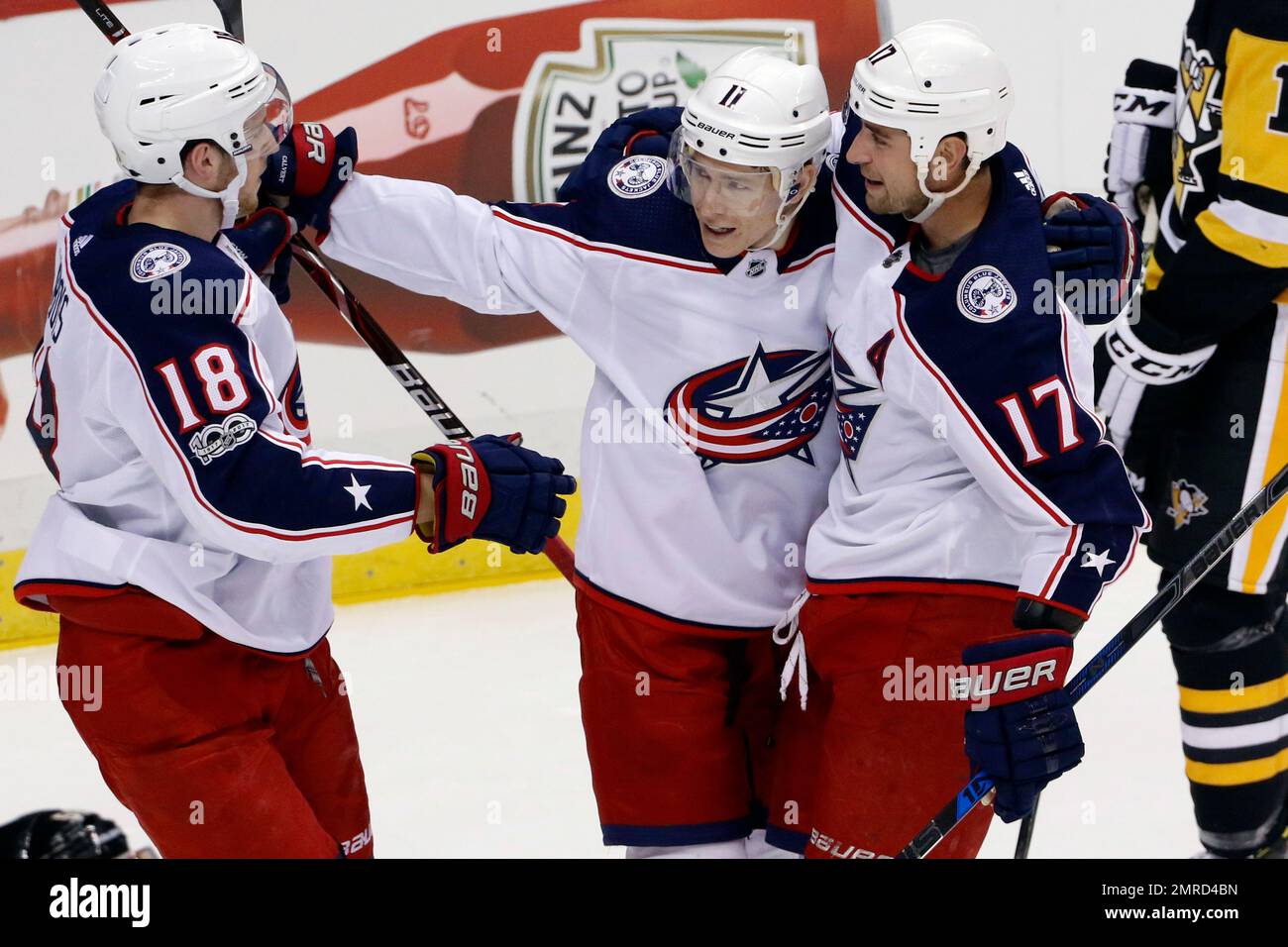 Columbus Blue Jackets' Matt Calvert (11) celebrates his goal with ...
