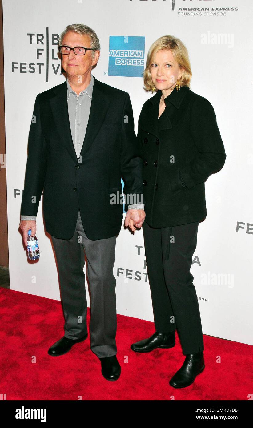 Diane Sawyer and Mike Nichols attend the premiere of 'Jesus Henry ...