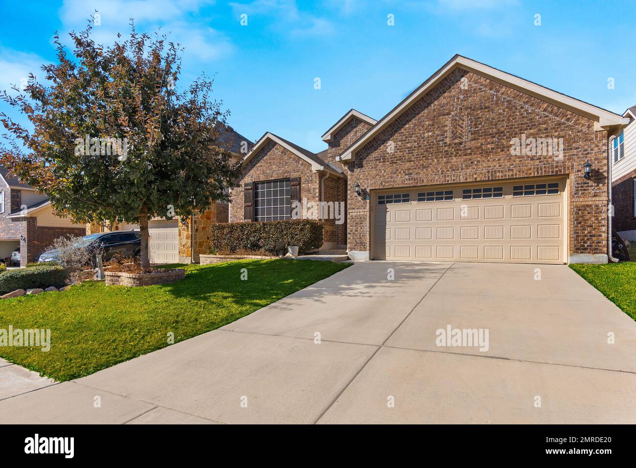the front view of a home Stock Photo - Alamy