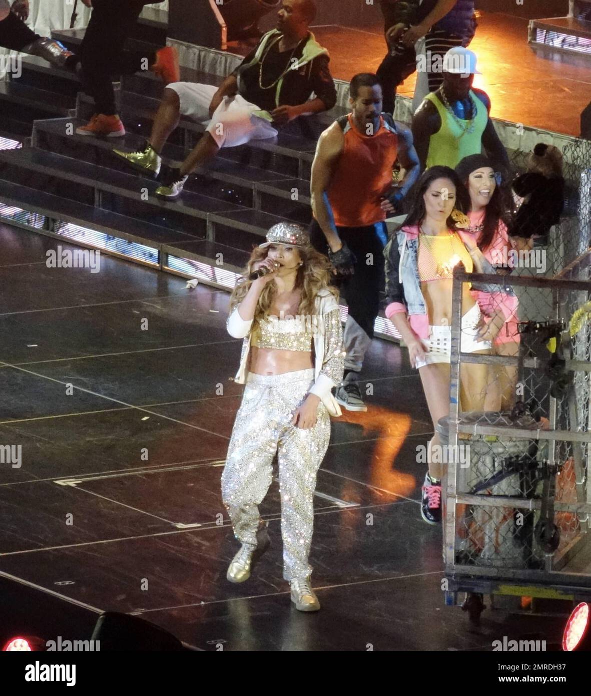 EXCLUSIVE!! Jennifer Lopez performs live at American Airlines Arena on ...
