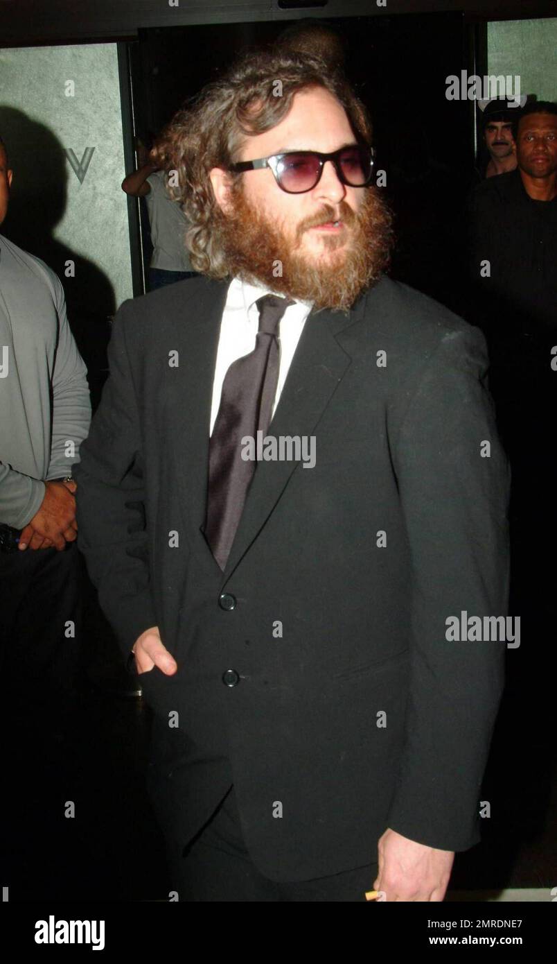 Exclusive!! Joaquin Phoenix arrives for a live performance that ended ...