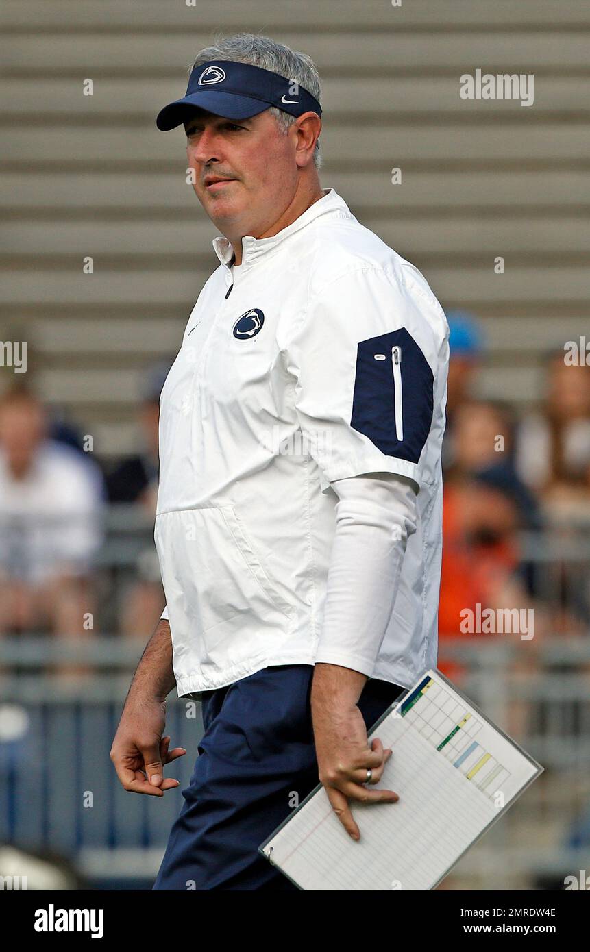 Penn State offensive coordinator/quarterbacks coach Joe Moorehead ...