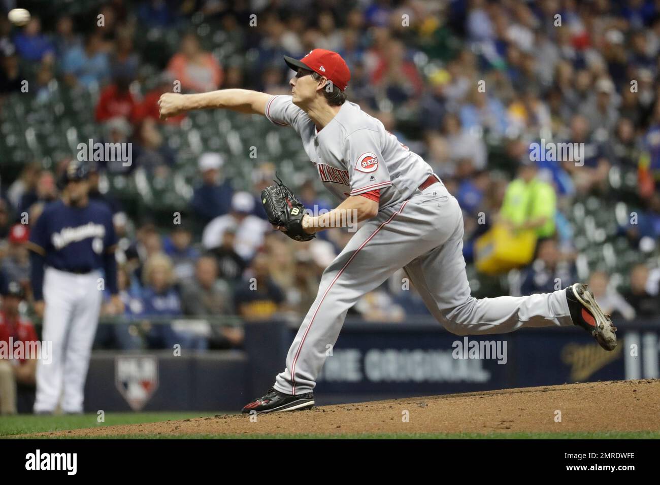 Cincinnati Reds starting pitcher Homer Bailey throws during the first ...