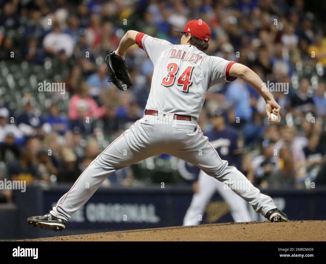 Cincinnati Reds starting pitcher Homer Bailey throws during the first ...