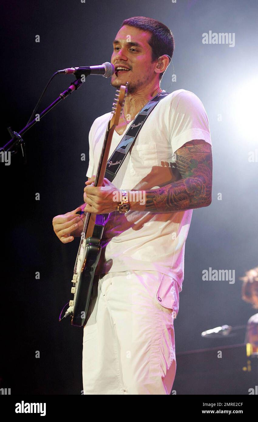 Singer John Mayer performs in concert at the Cruzan Amphitheatre in ...