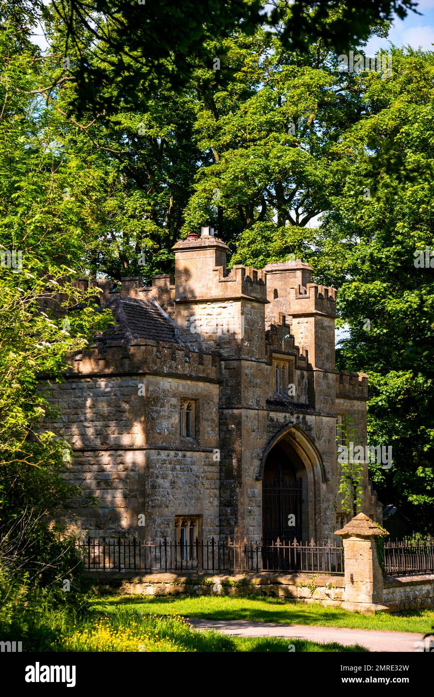 Sudeley Castle Gatehouse in Winchester, England in the Cotswold ...