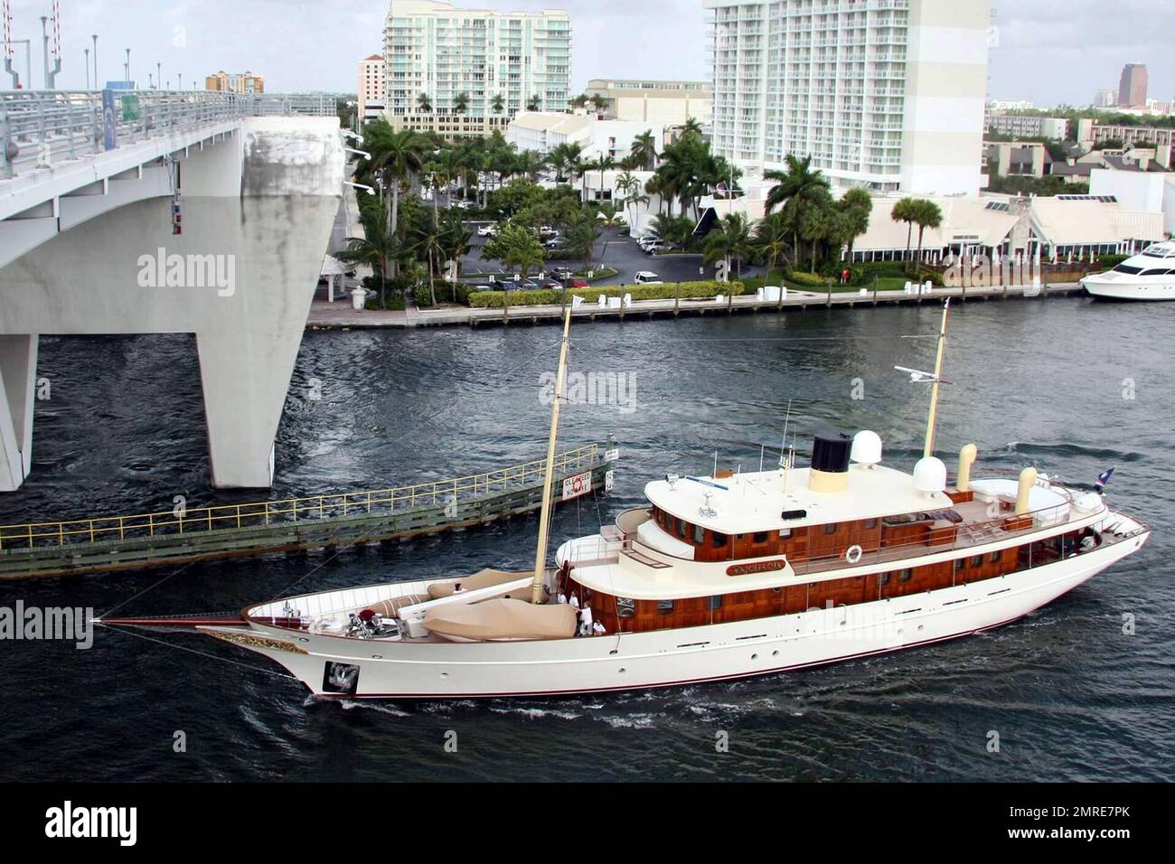 Exclusive!! Johnny Depp's fabulous 156' superyacht, the Vajoliroja ...