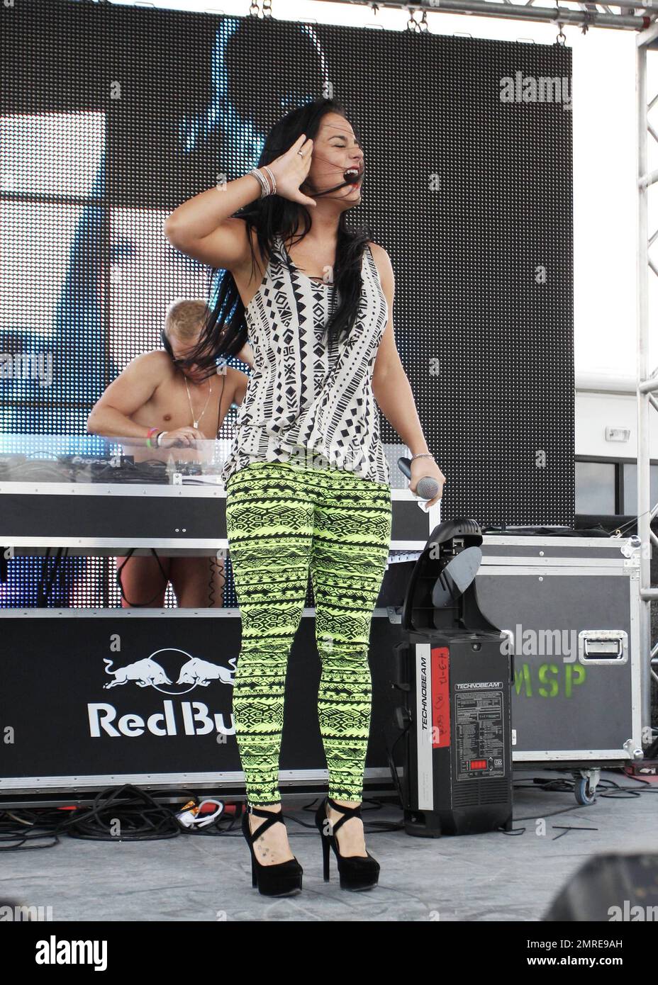 Green and black patterned high heels hi-res stock photography and ...