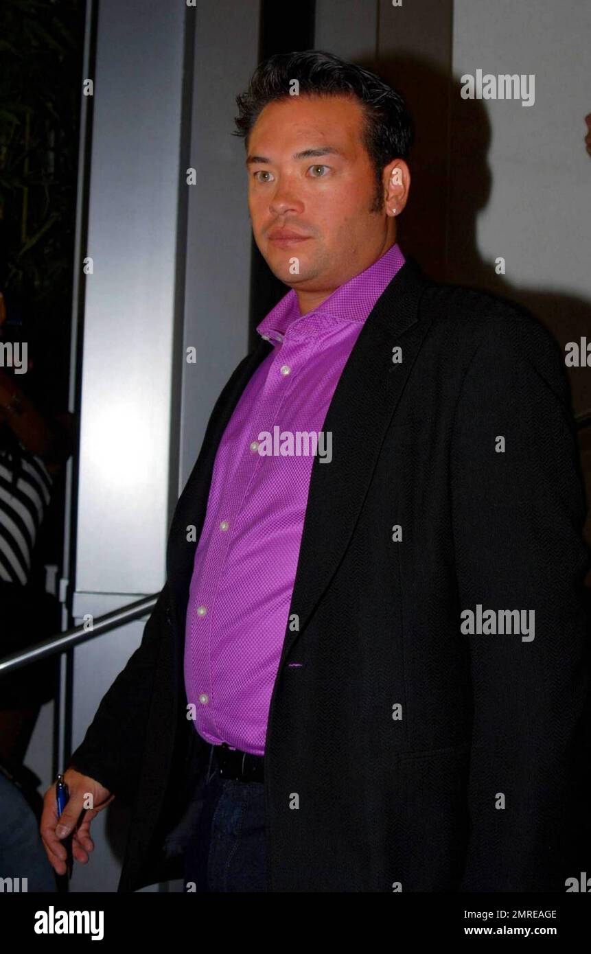 Reality star Jon Gosselin tapes an interview with Larry King at the CNN ...