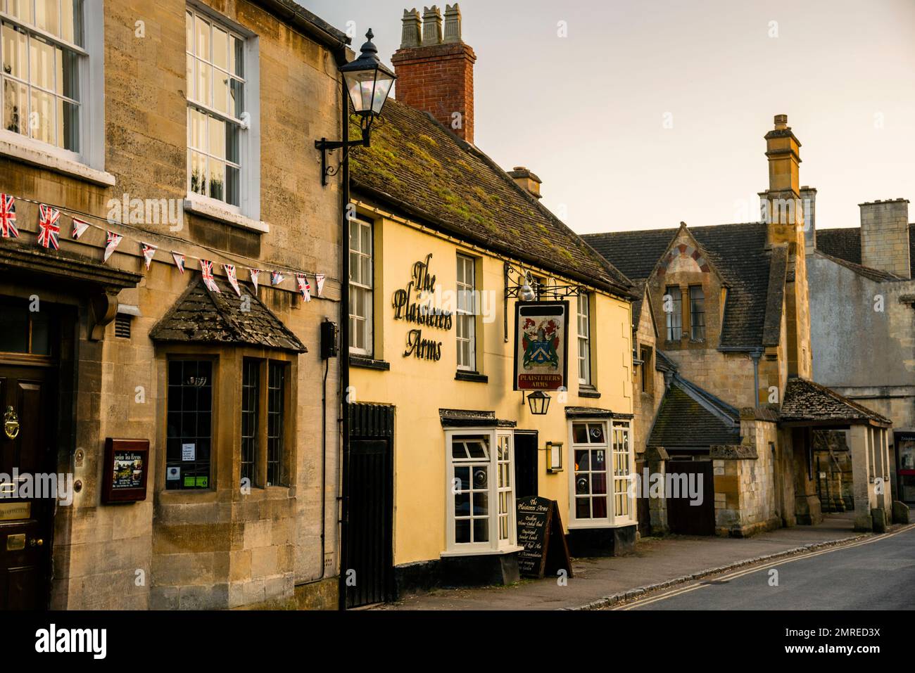 The Plaisterers Arms 15th Century Pub in Winchcombe, England Stock ...