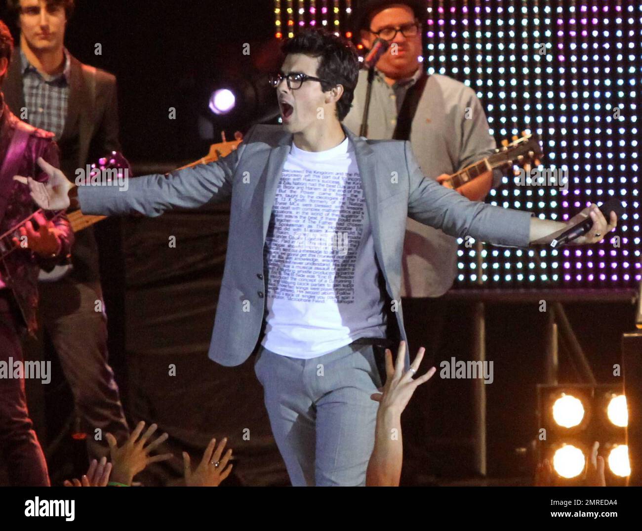 Jonas La Tv Show Setting