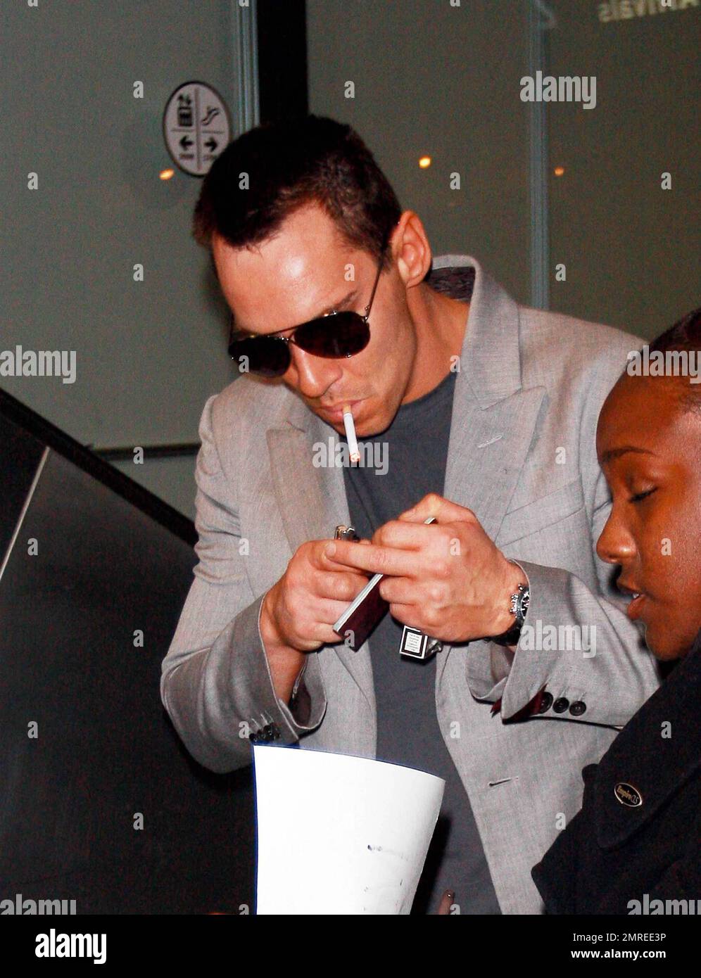 Jonathan Rhys Meyers Smoking Jonathan Rhys Meyers