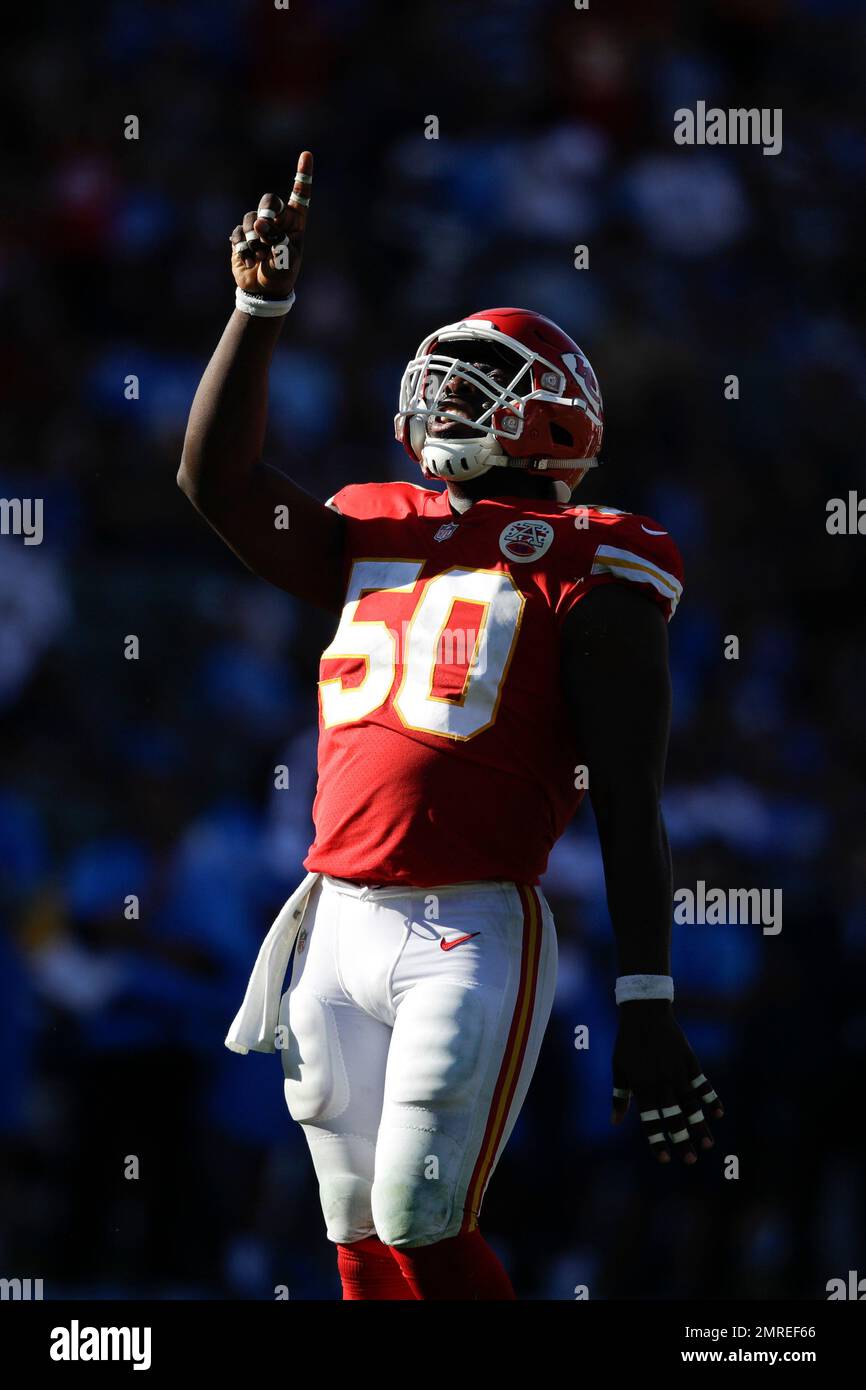Kansas City Chiefs' Justin Houston reacts after sacking Los Angeles ...