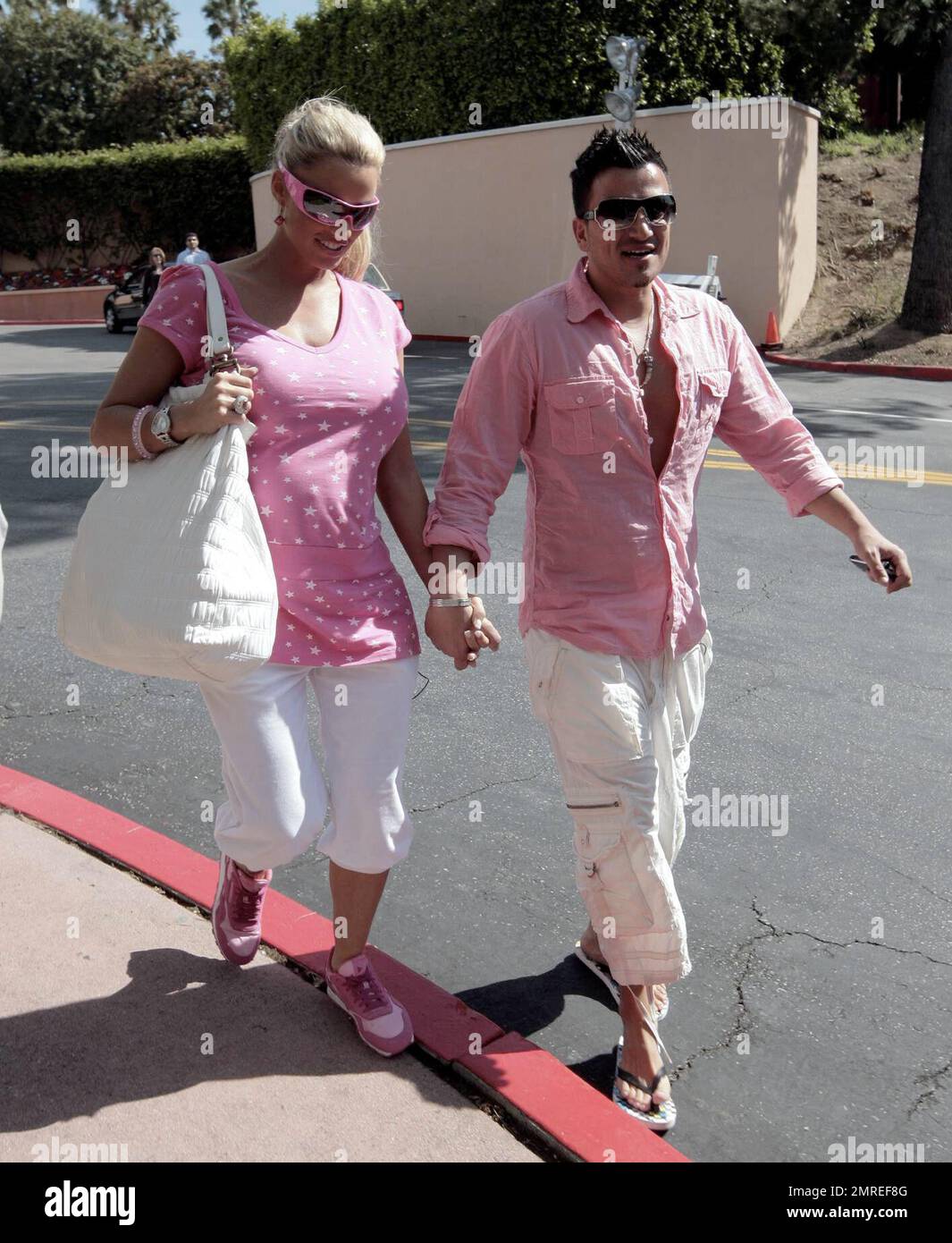 Jordan and Peter Andre spend a fun filled day at Universal Studios in ...