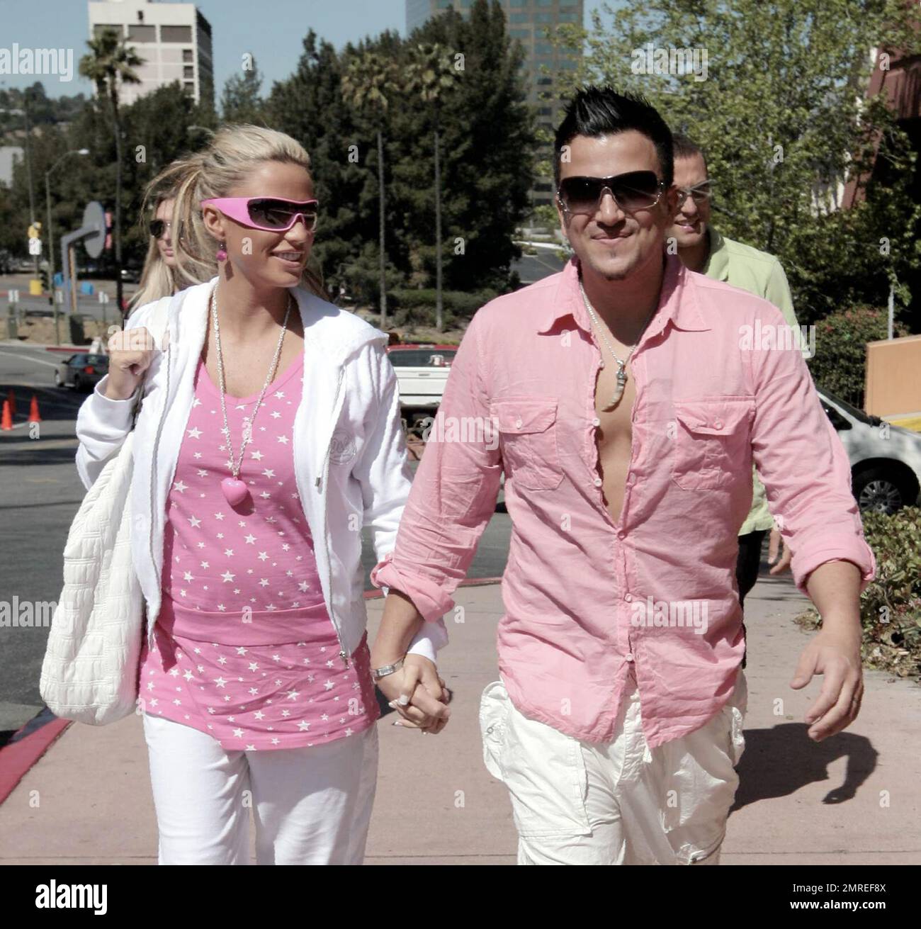 Jordan and Peter Andre spend a fun filled day at Universal Studios in ...