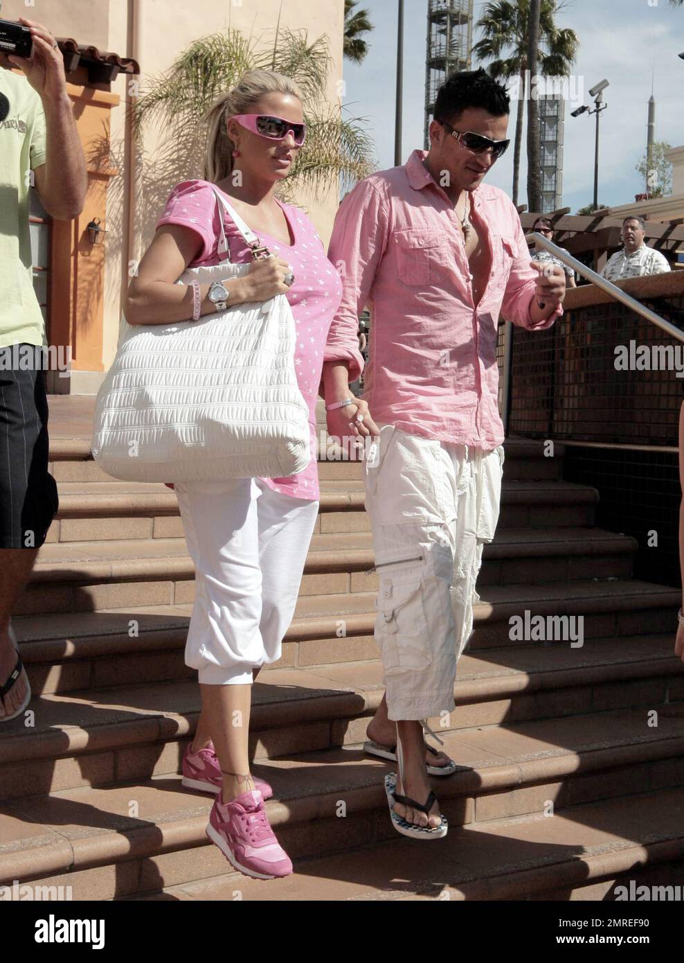 Jordan and Peter Andre spend a fun filled day at Universal Studios in ...