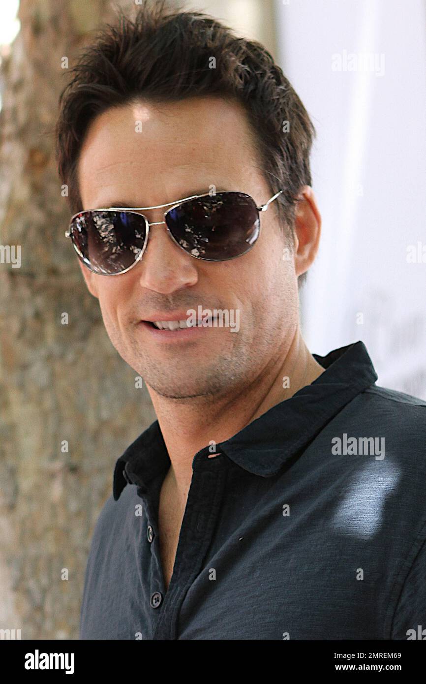 "Cougar Town" star Josh Hopkins carries a guitar while out and about at ...