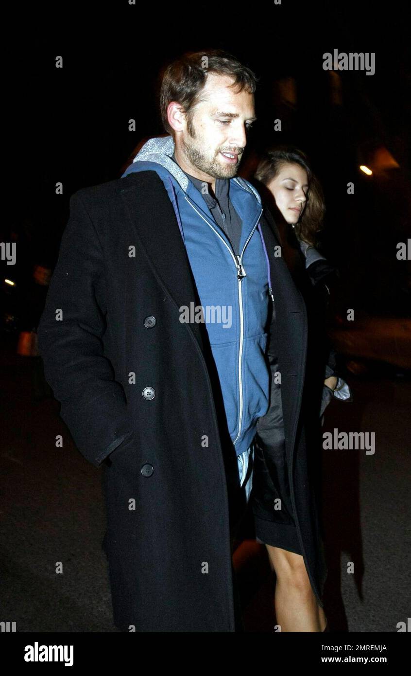 Actor Josh Lucas leaves The Waverly in Manhattan. New York, NY. 3/9/08 ...