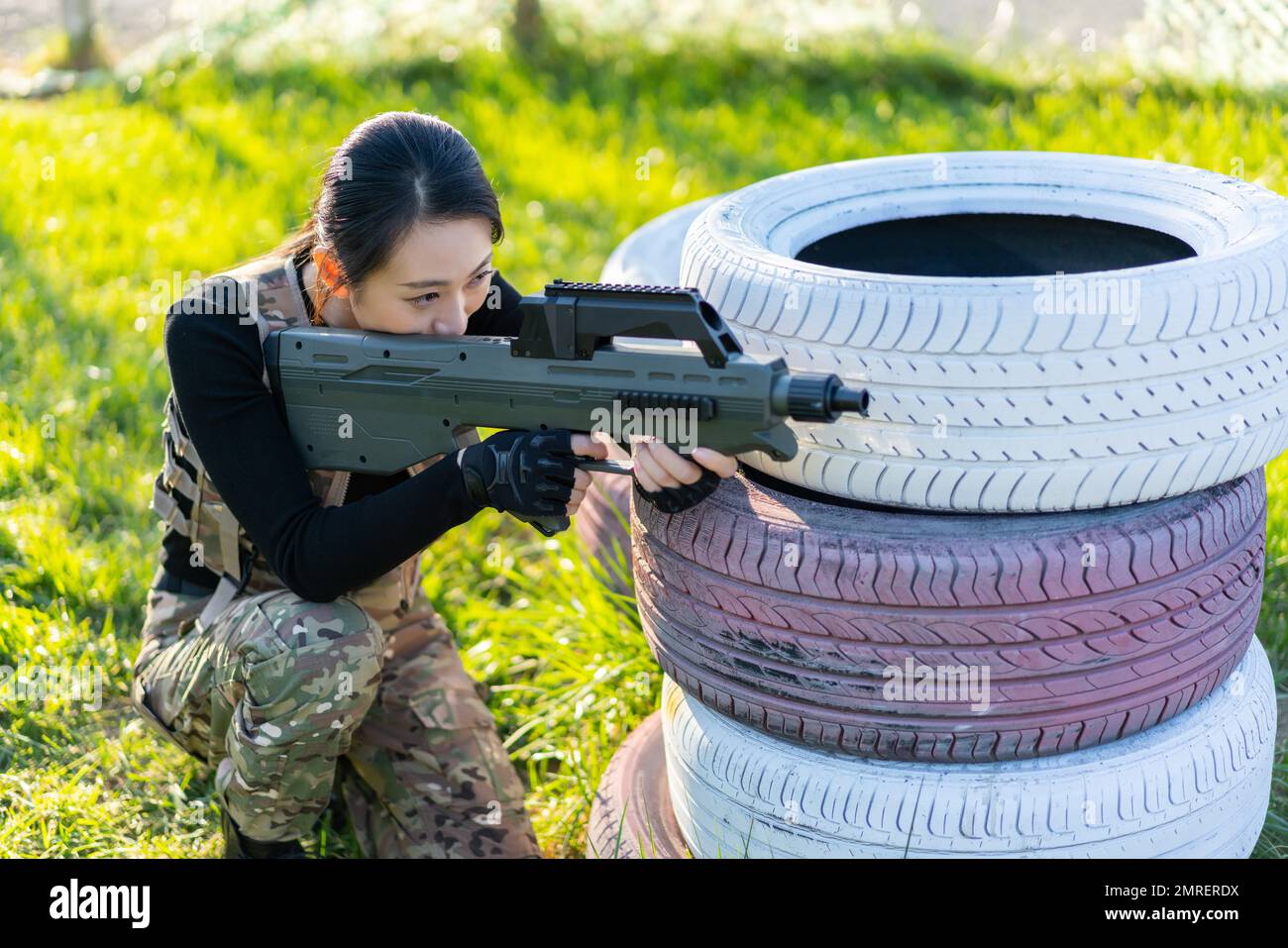 The young woman playing cs Stock Photo - Alamy