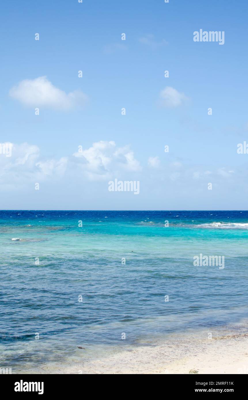 Panama kuna yala guna village hi-res stock photography and images - Alamy