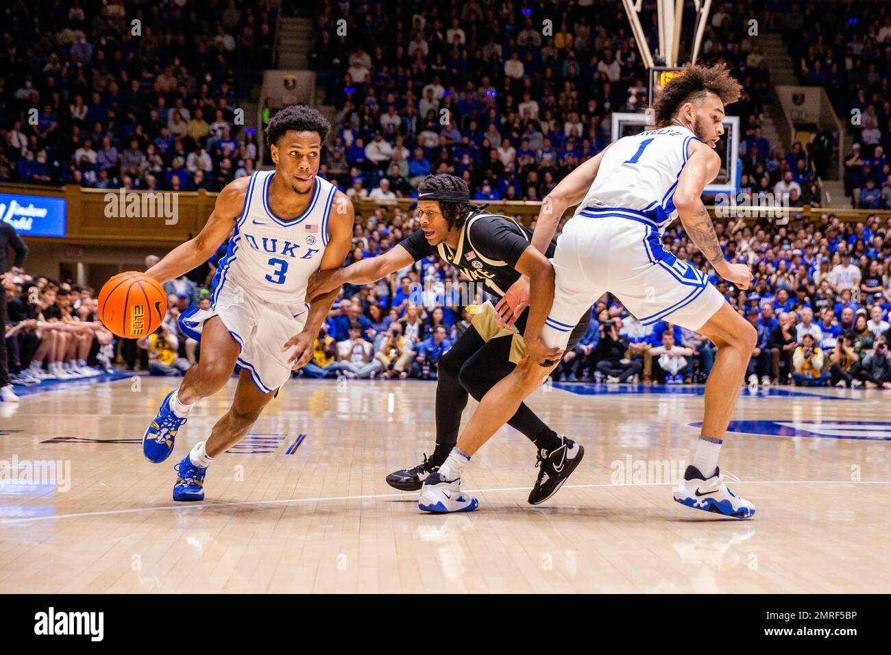 Durham, NC, USA. 31st Jan, 2023. Duke Blue Devils guard Jeremy Roach (3 ...
