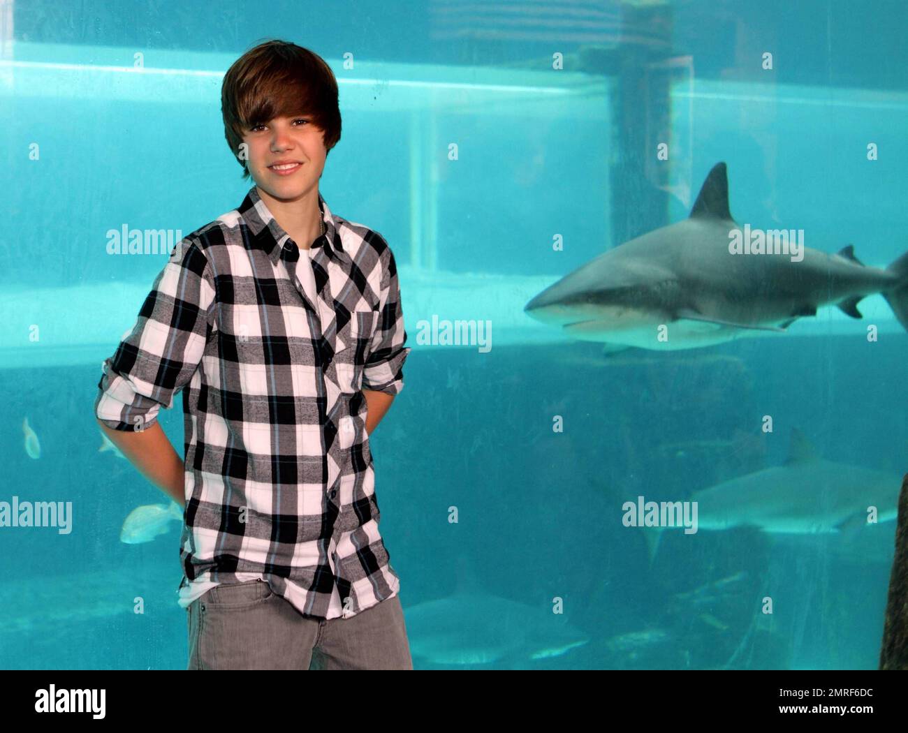 EXCLUSIVE!! Teen pop sensation Justin Bieber visits Atlantis Paradise ...