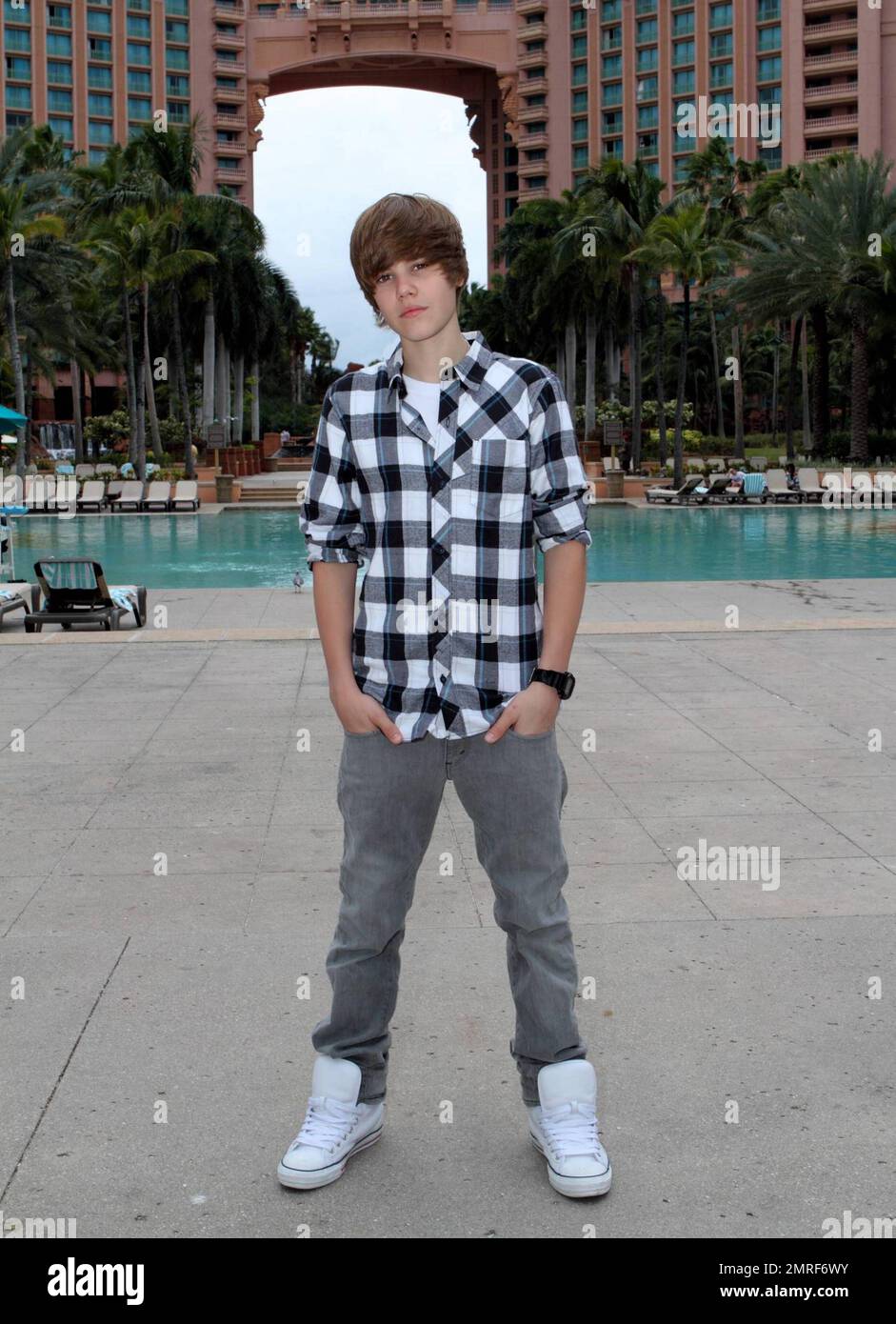 EXCLUSIVE!! Teen pop sensation Justin Bieber visits Atlantis Paradise ...