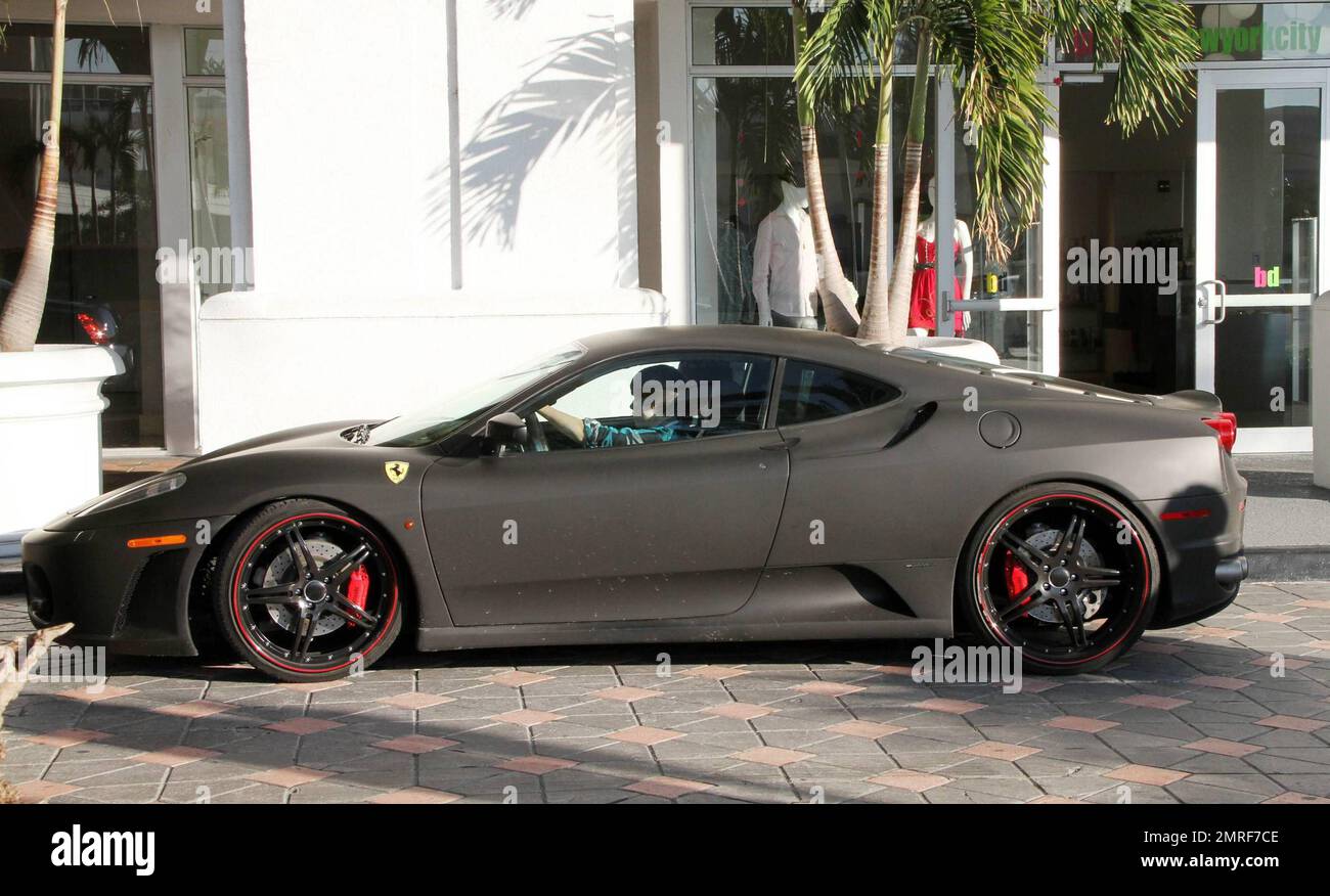 Ferrari f430 2010 hi-res stock photography and images - Alamy