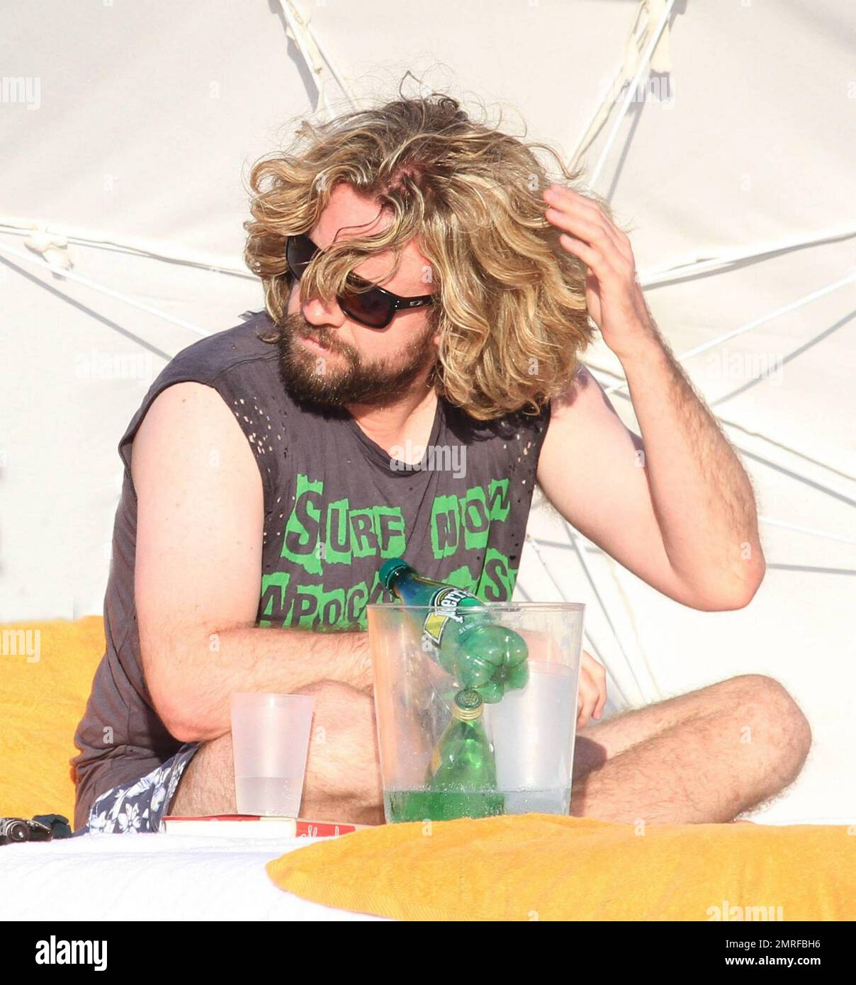 After enjoying some time in the sun with his new girlfriend, British ...