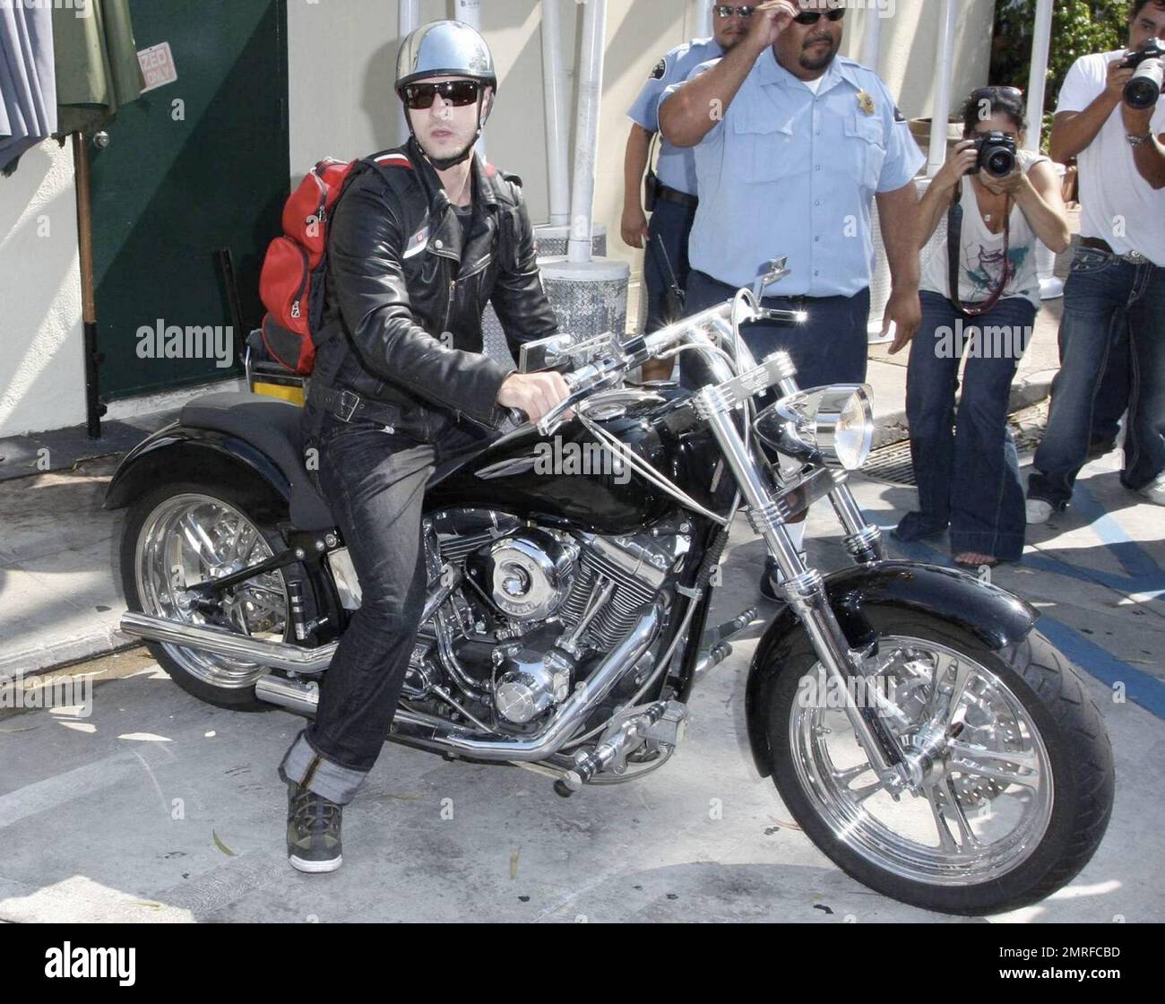 - Biker dude Justin Timberlake leaves Cafe Med at Sunset Plaza looking the part, complete with ...