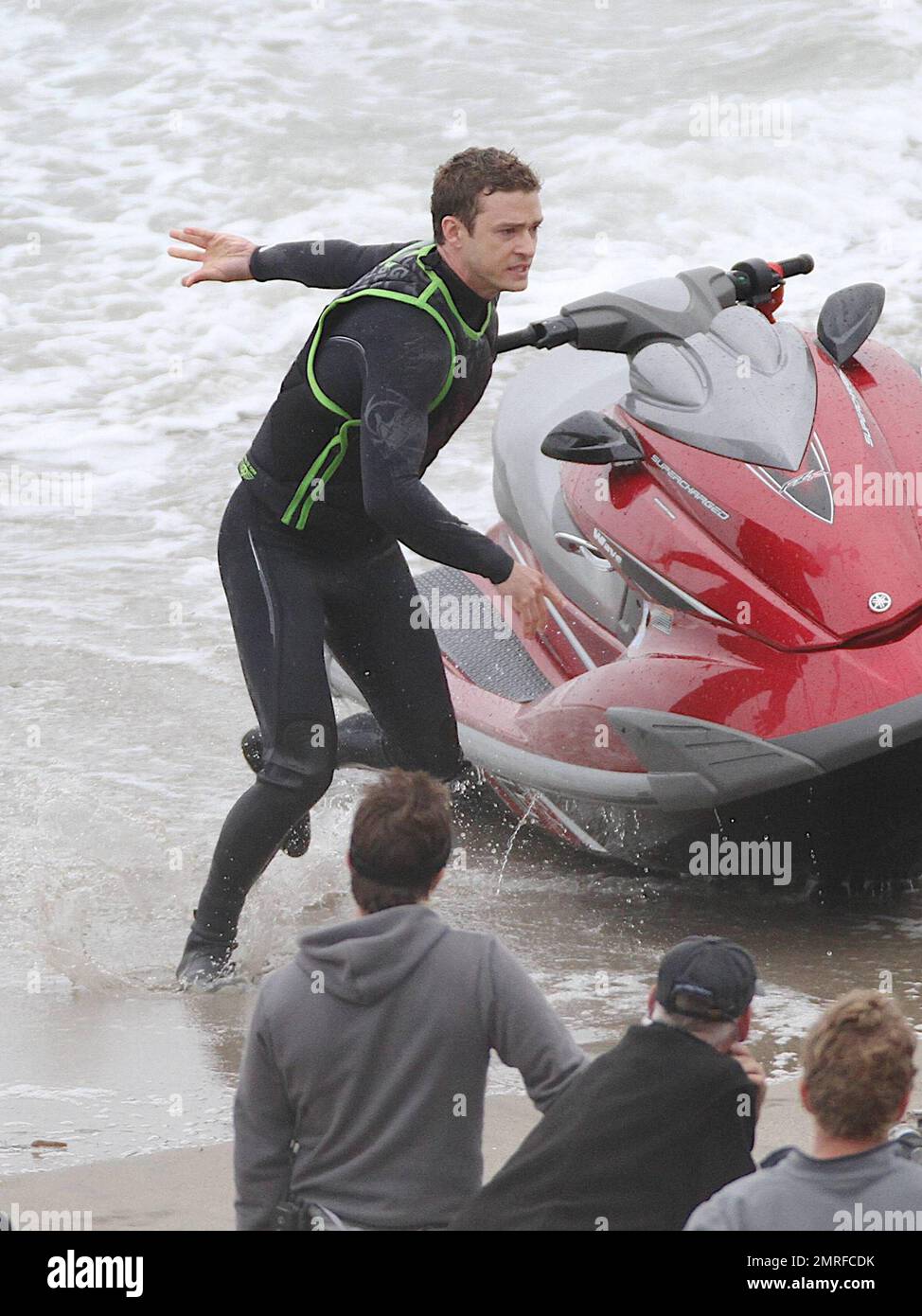 Justin Timberlake speeds around the ocean on a jet-ski while filming a ...