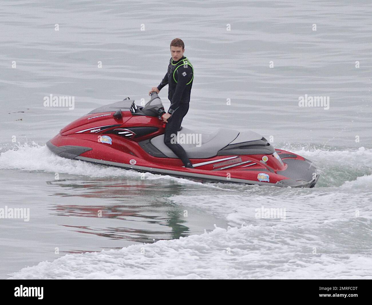 Justin Timberlake speeds around the ocean on a jet-ski while filming a ...
