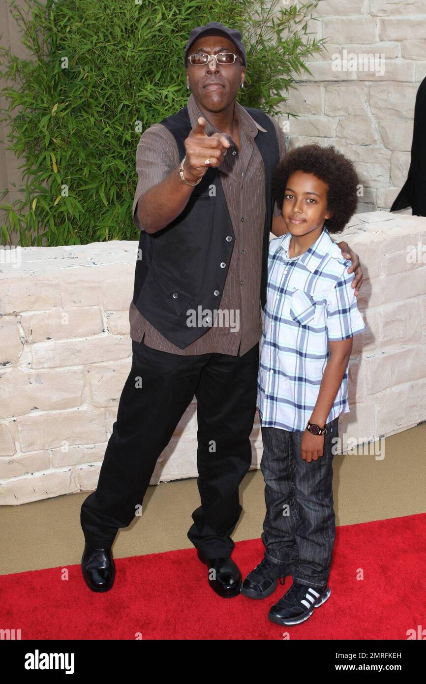 Arsenio Hall and son Arsenio Hall Jr. walk the red carpet at the ...