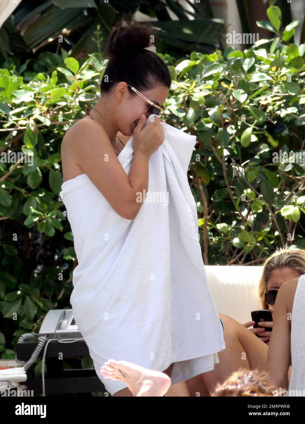 Christina Aguilera joins good pal Simone Harouche poolside at the ...