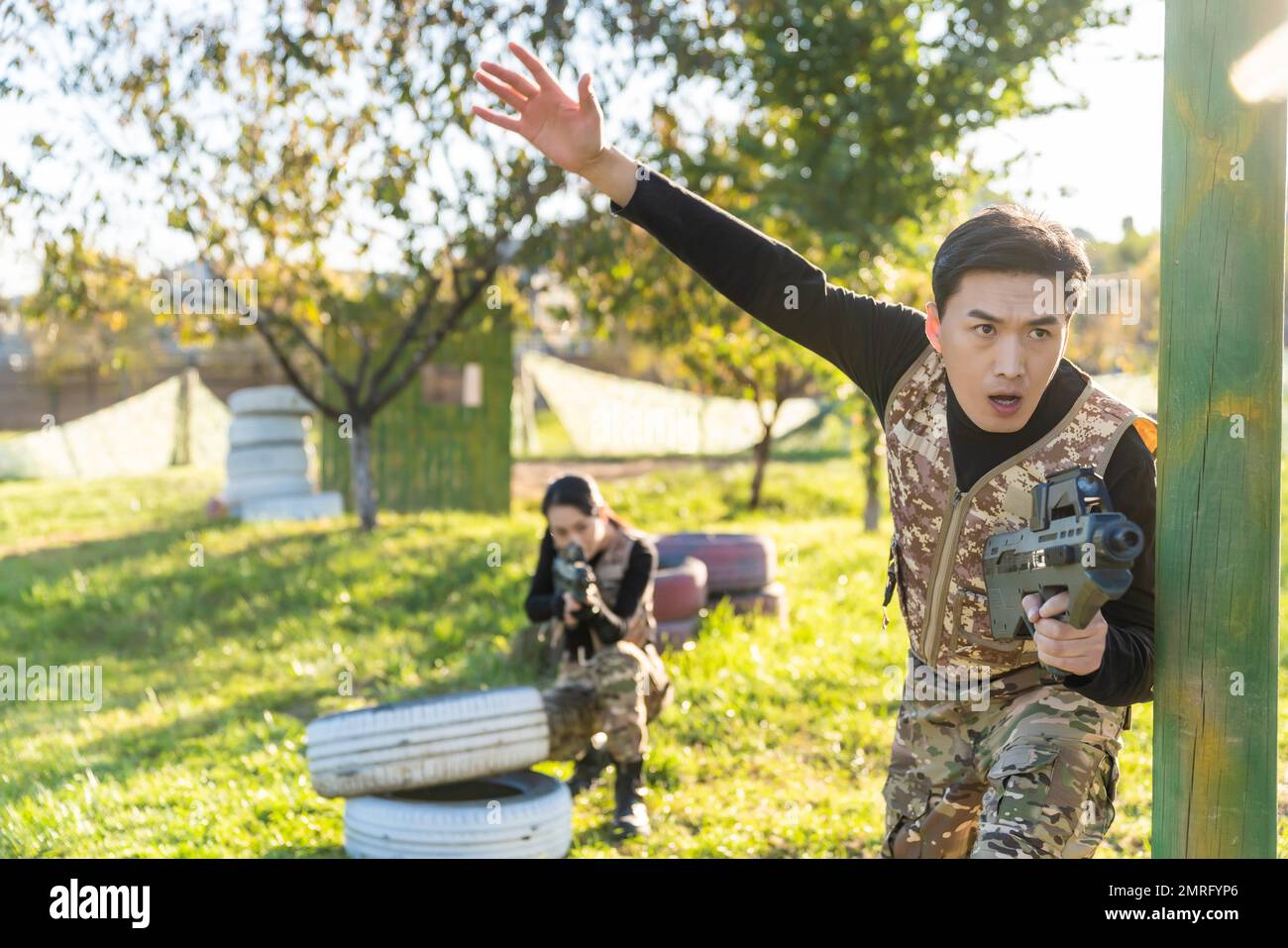 Young lovers play cs Stock Photo - Alamy