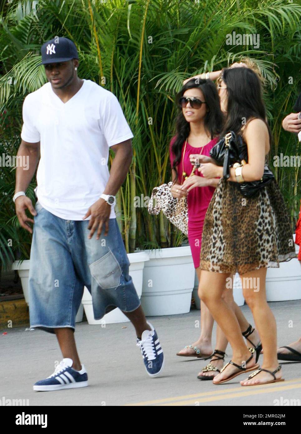 Reggie Bush And Kim Kardashian Beach