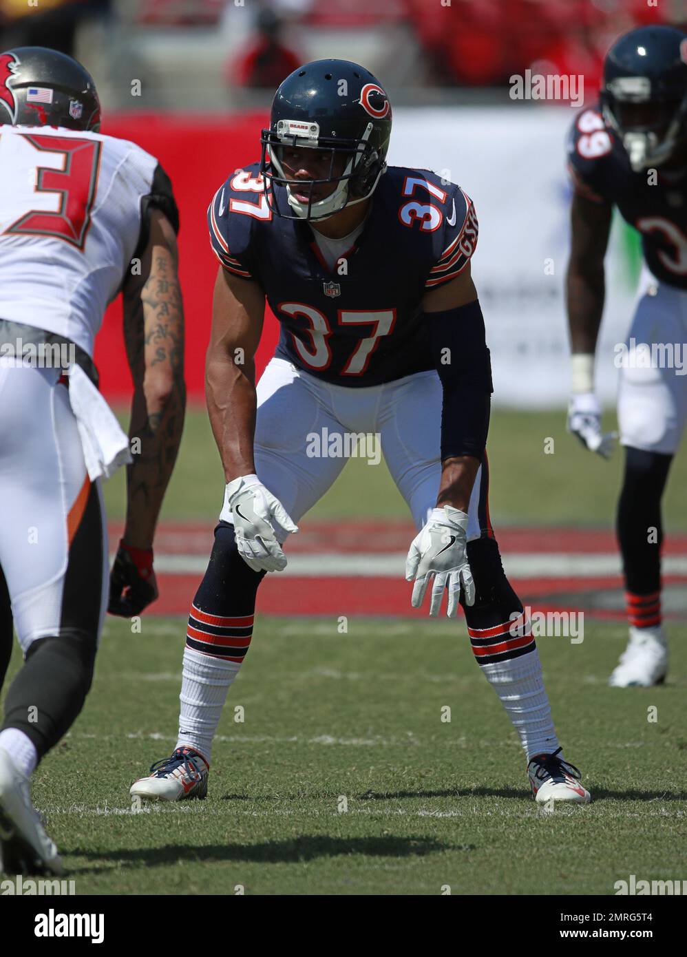 Chicago Bears cornerback Bryce Callahan (37) lines up against the Tampa ...