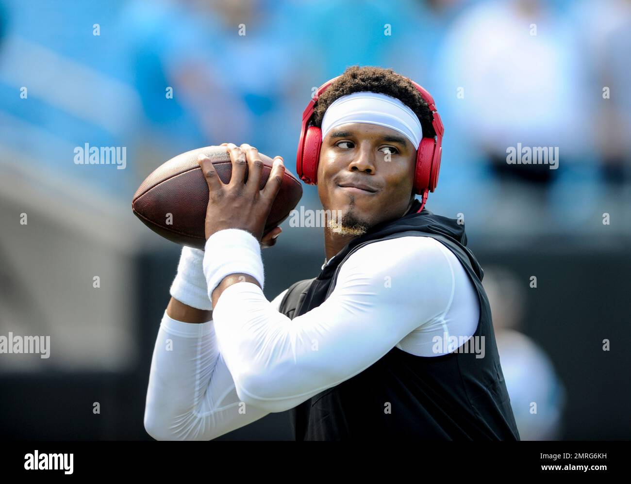 Carolina Panthers quarterback Cam Newton warms up prior to an NFL ...
